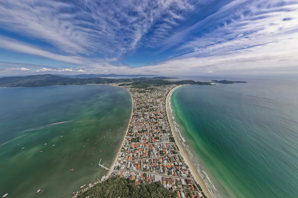Playa de Canto Grande Bombinhas Brasil: Guía completa y consejos ...